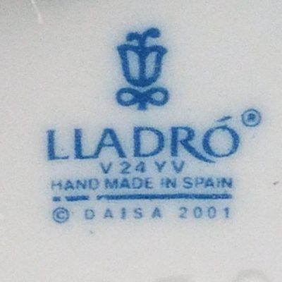 LLadro Marks