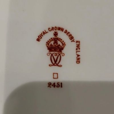 Royal Crown Derby Marks